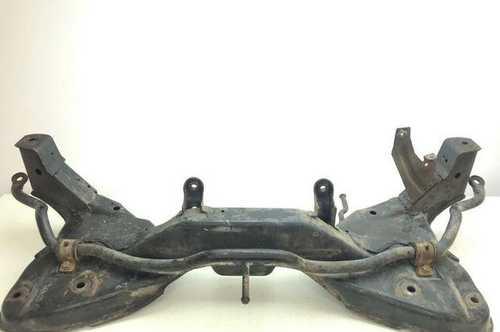 Подрамник Mitsubishi Carisma 4G92