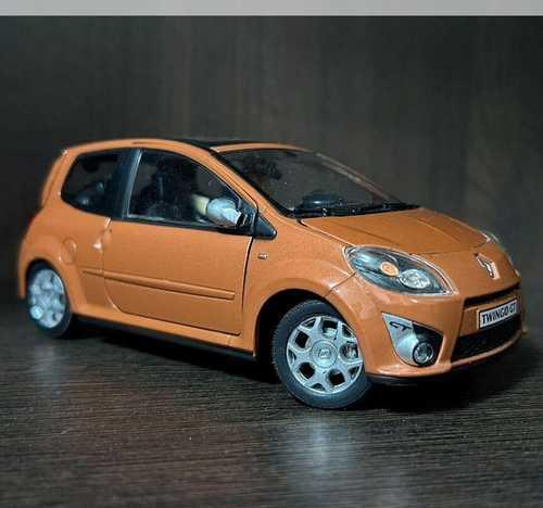 Hongwell Renault Twingo 1/24 Масштабная модель