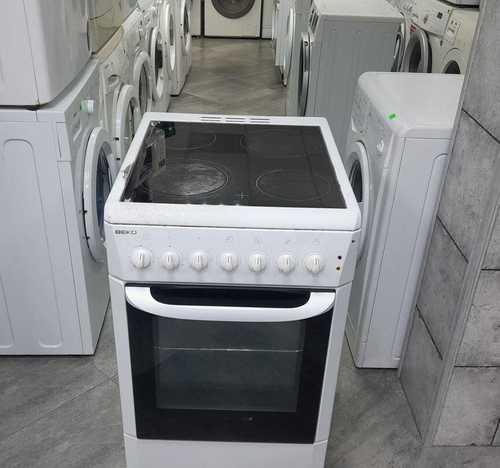 Плита электрическая Beko CM58100