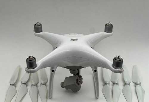 DJi phantom 4 pro с 2 батареями и hdmi модулем