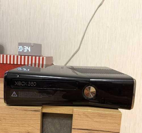 Xbox 360 slim прошитый lt.3.0 512gb