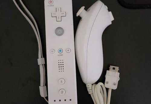 Nintendo Wii remote + nunchuck