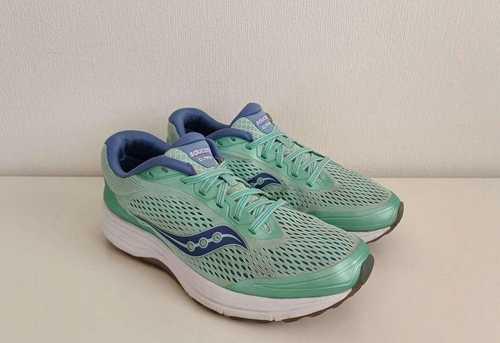 Беговые кроссовки Saucony Clarion