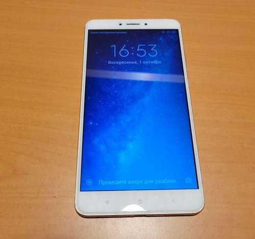 Xiaomi Mi Max 2, 4/64 ГБ