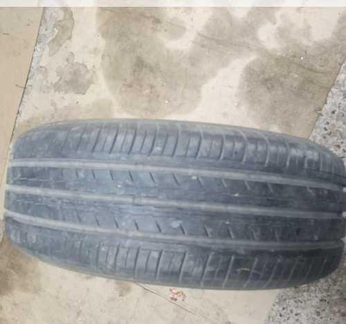 Yokohama Bluearth ES32 215/60 R16