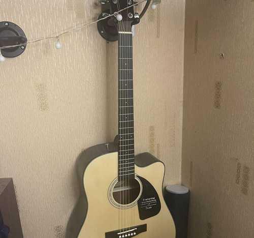 Fender CD 60