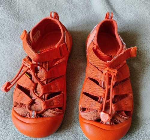Сандалии Keen 34 р