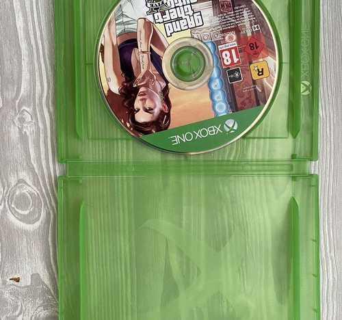 Продам диск гта 5 для Xbox one