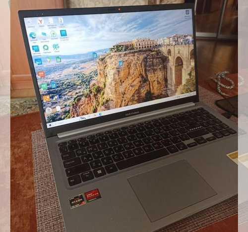 15.6" ASUS M1502IA, Ryzen 7, RAM 16 ГБ, 512 ГБ, Radeon Graphics