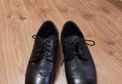 Туфли мужские 42 черные кожаные Baden