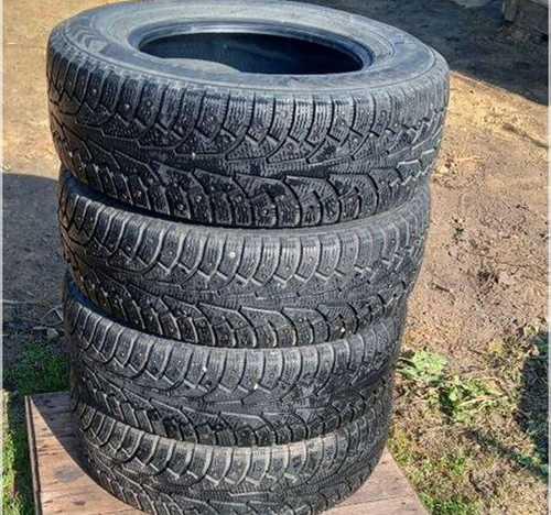 Nokian Tyres Nordman 5 SUV 235/70 R16