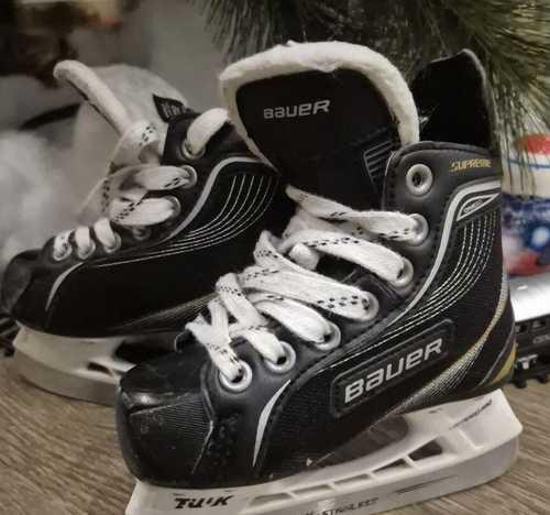 Коньки хоккейные bauer 26