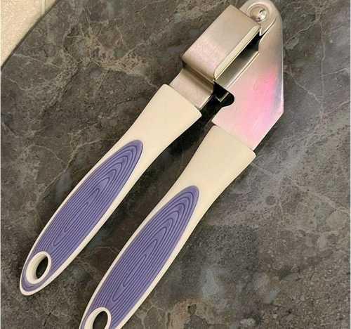 Чеснокодавилка