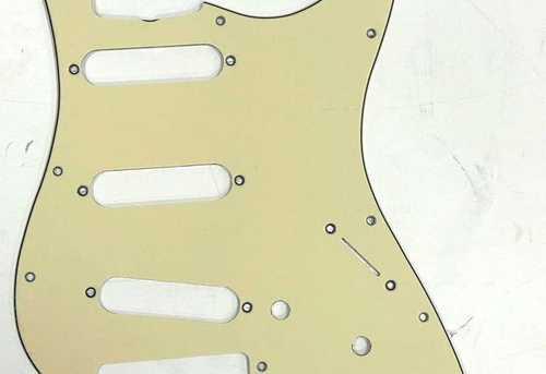 Защитная накладка гитары Fender Stratocaster SSS