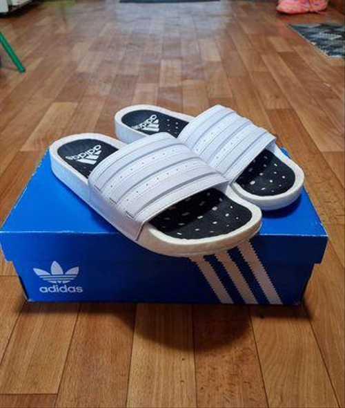 Шлепанцы adidas adilette boost