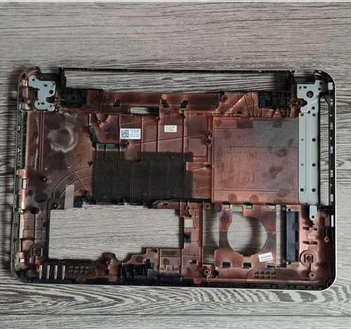 Поддон (корыто) для ноутбука Dell Inspiron 5537