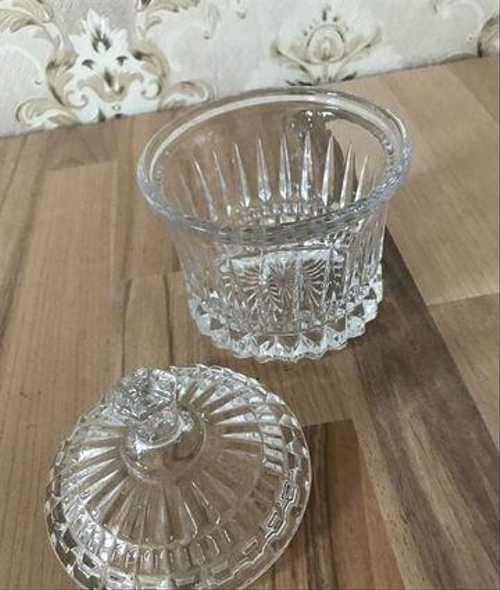Посуда из стекла разная
