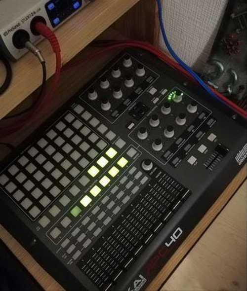 Akai APC 40