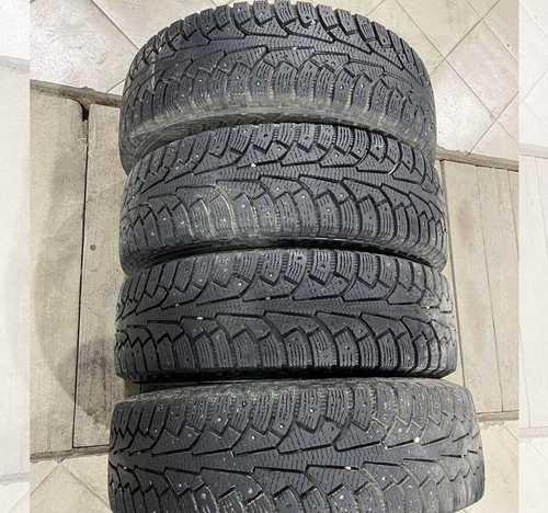 Nokian Tyres Nordman 5 SUV 215/70 R16