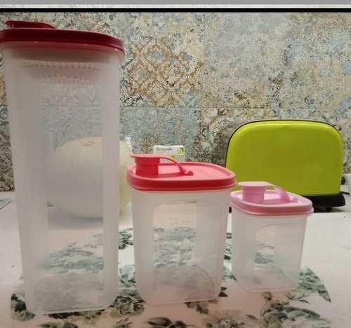 Контейнеры Tupperware