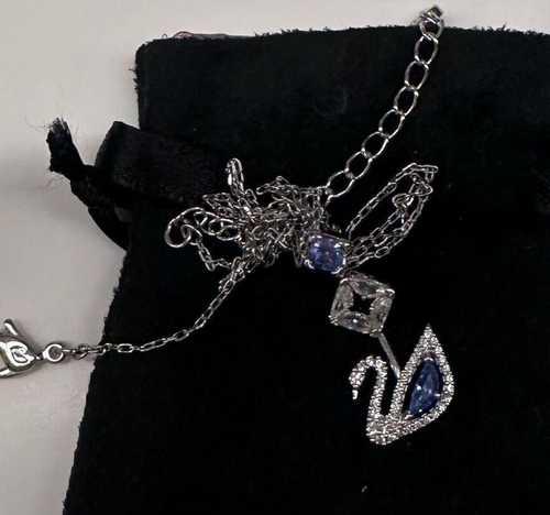 Swarovski подвеска лебедь