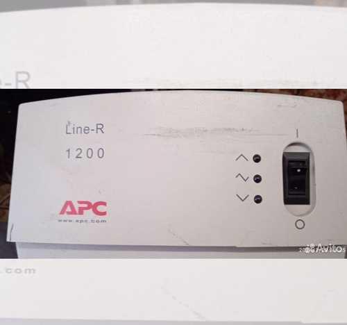 Продам стабилизатор APC Line-R 1200VA