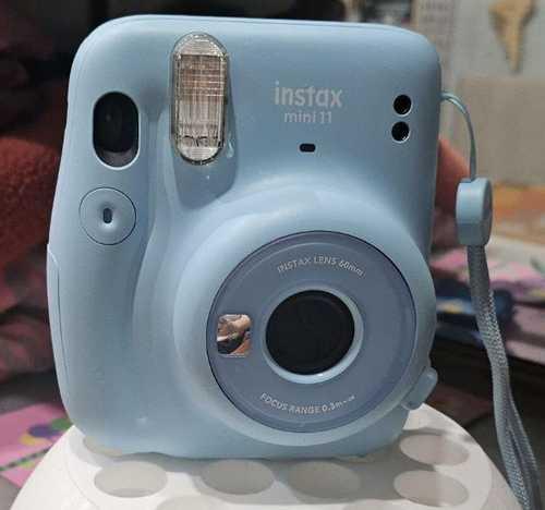 Фотоаппарат instax mini 11