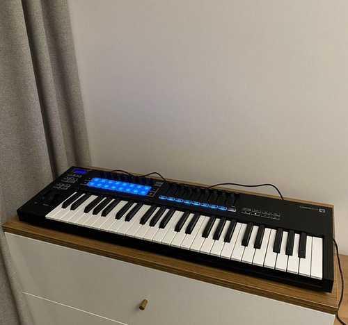 Midi клавиатура novation Launchkey 49 MK3