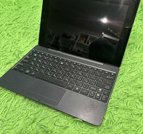 2 Планшета Asus TF701T