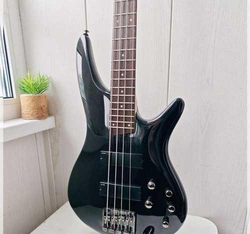 Бас гитара Ibanez SR300 (актив)