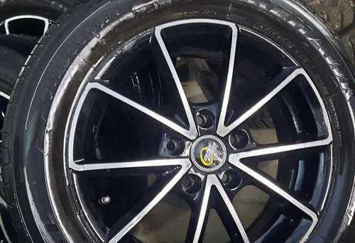 Лето Тойота Королла Аурис Сузуки SX4 Джили Эмгранд