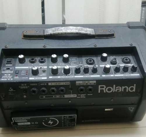 Музыкальный инструмент Roland cube