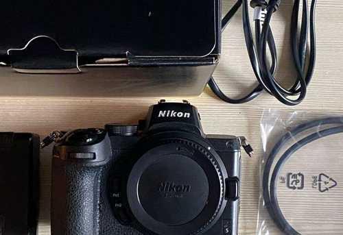 Беззеркальная камера Nikon z5