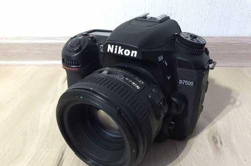 Nikon D7500 + 50mm f1.4G