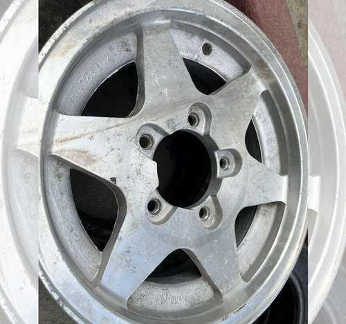 Диск 15 5x139.7 Suzuki, Niva