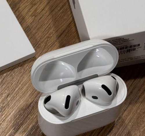 Наушники Apple Airpods 4