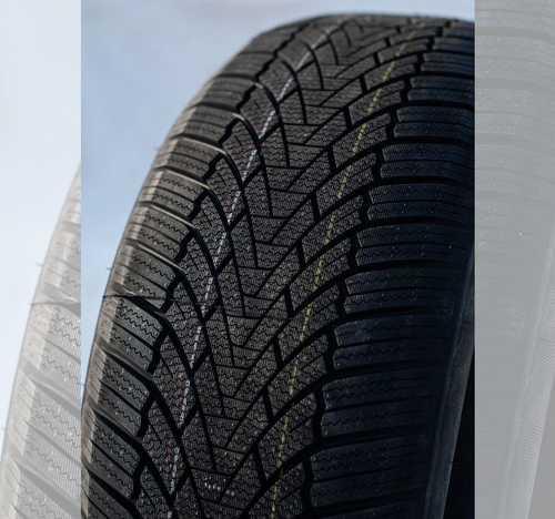 Zmax Winterhawke I 235/45 R17 97H