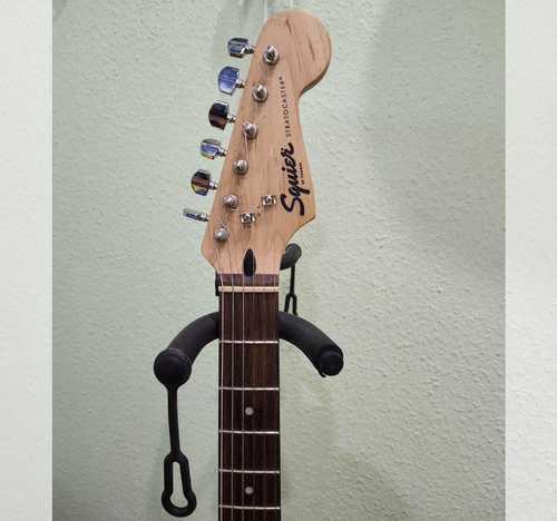 Электрогитара fender squier stratocaster