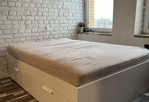 Кровать двухспальная IKEA 140 200
