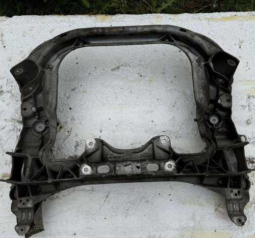 Подрамник передний Mercedes W220 W215