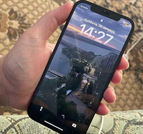 iPhone 12, 64 ГБ