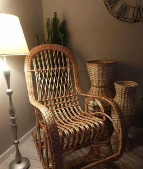 Кресло качалка плетёная в наличии