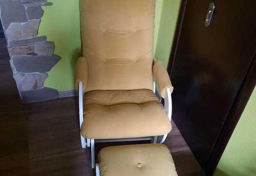 Кресло качалка для мамы с ребенком