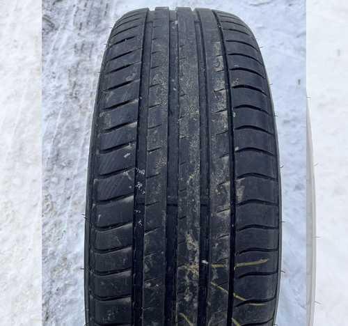 Triangle EffeXSport TH202 235/55 R19