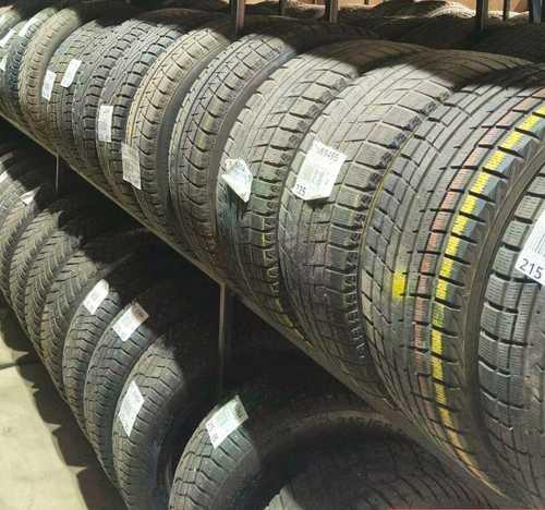 Gislaved NordFrost 100 235/45 R17 97Q