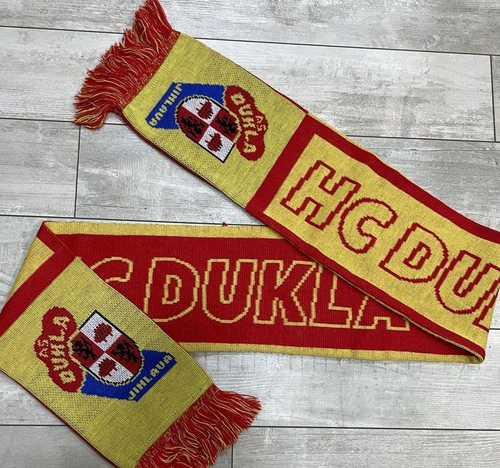 Хоккейный шарф Dukla