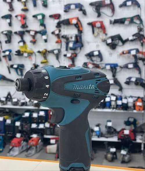 Шуруповерт Makita DF 030D (кир)