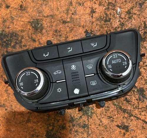 Блок управления отопителем Opel Mokka 2012-2019