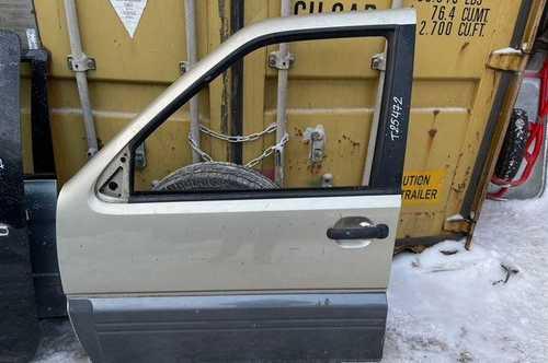 Дверь передняя левая Nissan Terrano2 R20 zd30ddti