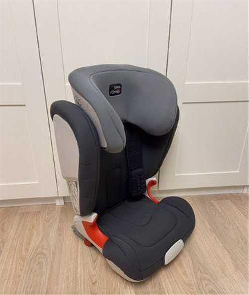 Автокресло Britax Romer Kidfix XP